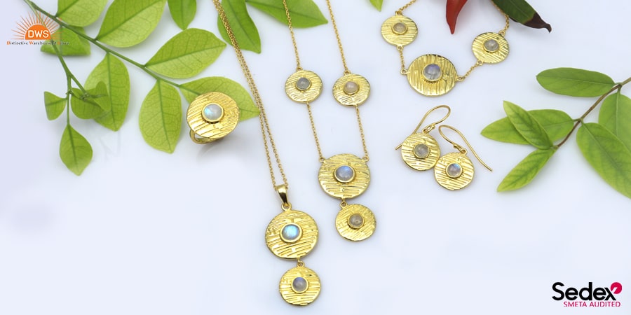 Earth Day Eco Jewelry: Sustainable Styles for a Greener World